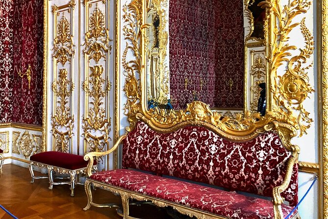 Munich Residenz Museum Tickets and 2,5-hour Guided Tour - Meeting Point and Accessibility Options