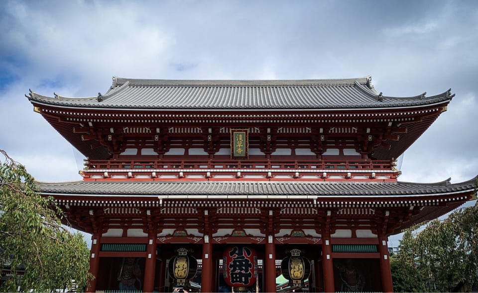 Nara: Private City Tour With A Local Guide - Discovering the Serene Kasuga Taisha Temple