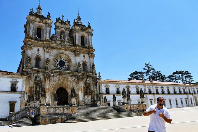 Natural Caves - Alcobaça - Nazaré - West Coast - Óbidos Start in Lisbon Private - Experiencing the São Martinho Do Porto Bay