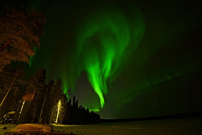 Northern Lights Hunting in Lappish Old Cottage - Meeting Your Guide and Group