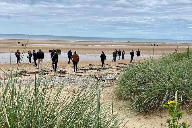 Omaha Highlights Tour With a DDAY Expert From Bayeux - Tour Experience and Guides