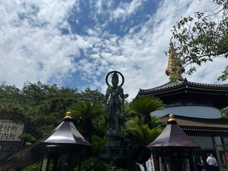 Osaka: Combo Tour of Shitennoji and Isshinji Temples, 2.5h - Shitennoji Temple