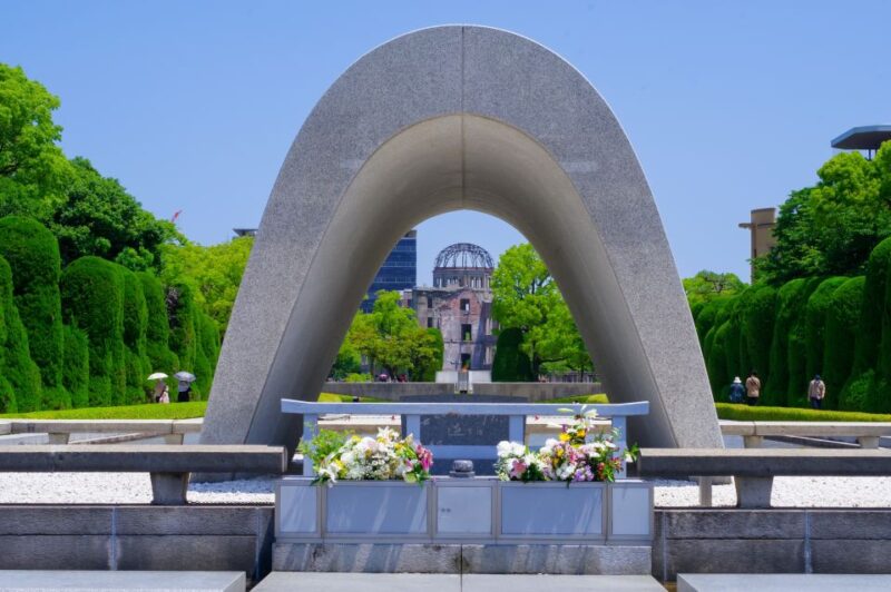 Osaka/Kyoto: Hiroshima and Miyajima Trip With Indian Lunch - Tour Highlights