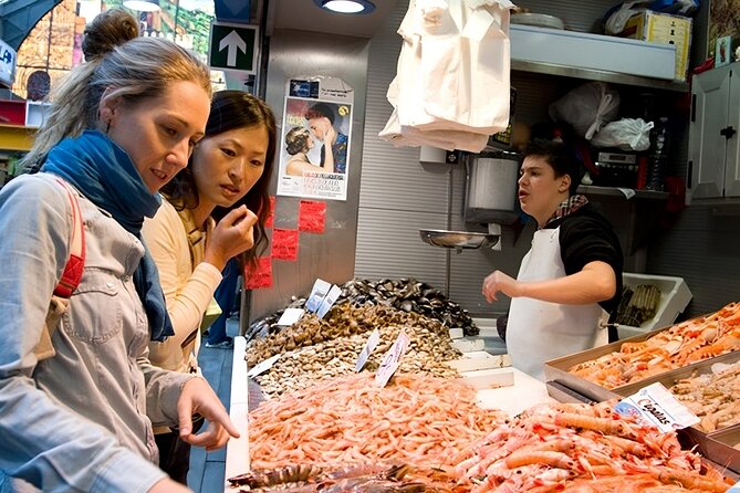 Paella Cooking Class With English Guide in Malaga - Accessibility and Additional Information