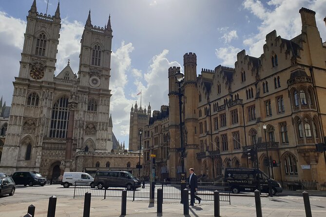 Palaces, Parliament & Power: A Walking Tour of Londons Royal City - Visiting Downing Street