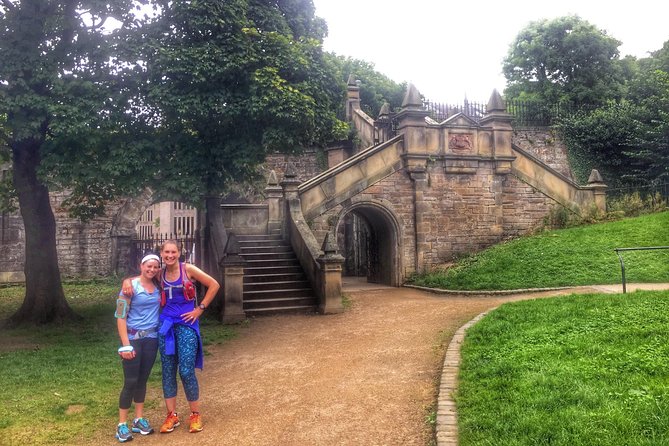 Panoramic Running Tour of Edinburgh - Admiring the Panoramic Views
