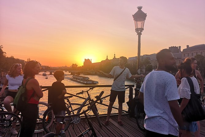 Paris Evening City of Lights Tour Review - Physical Requirements