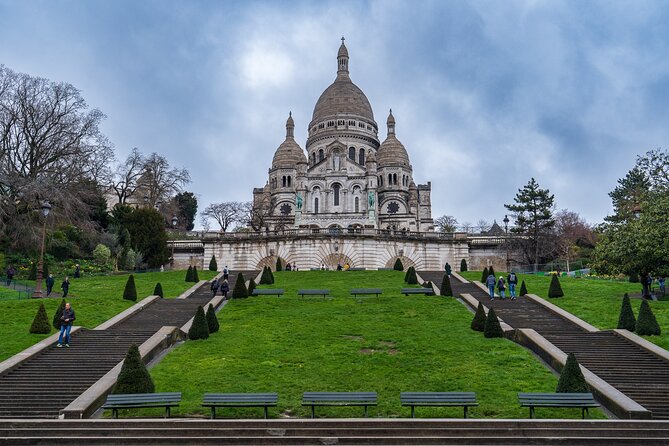 Paris Explorer Rail Tour From London With Paris Sightseeing Bus - Getting to the Meeting Point