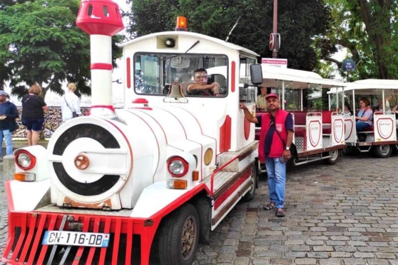 Paris: Montmartre Train Ride W/ Optional Seine River Cruise - Inclusions and Accessibility