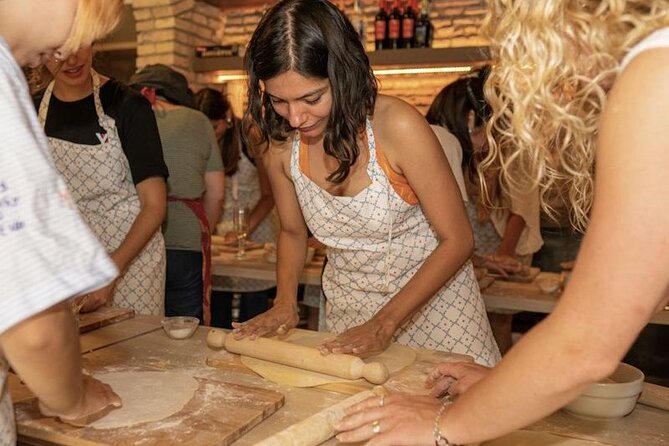 Pasta & Tiramisù : Authentic Cooking Class - Meeting Point and Arrival Information