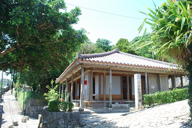 Port Pick-Up: Naha Private Tour Licensed Guide＆ Vehicle - Customer Reviews