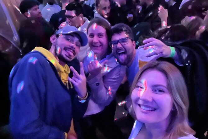 Porto Pubcrawl: 5h,7 Drinks,4 Bars &Skip the Line Club Entry - Booking and Cancellation