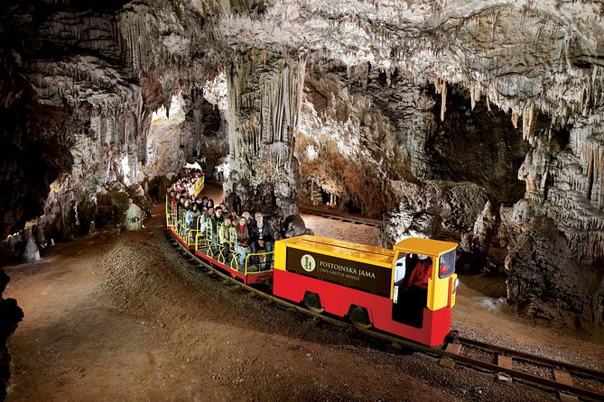 Postojna Cave and Castle Small-Group Day Trip From Ljubljana - Visiting Predjama Castle