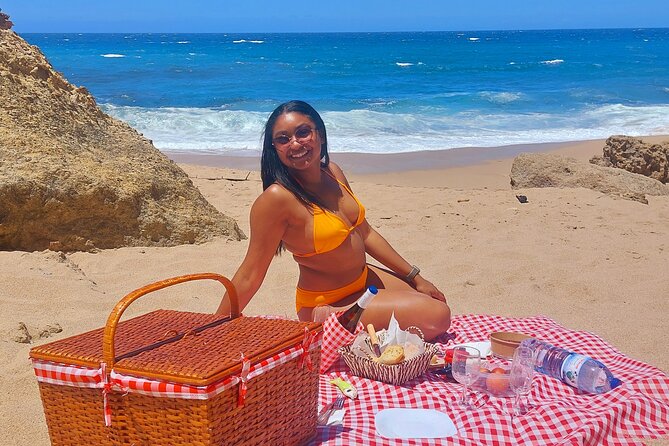 Private 4X4 Jeep & Beach Picnic Tour in Arrábida, Sesimbra-Lisbon - Historic Village of Sesimbra