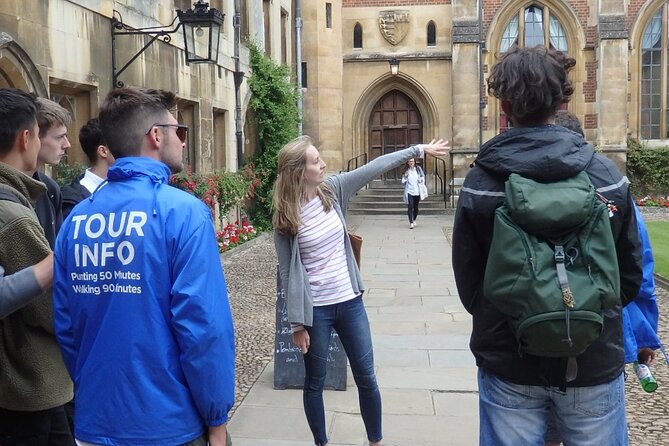 Private | Alumni-Led Cambridge Uni Tour W/Opt Kings College Entry - Meeting and Accessibility