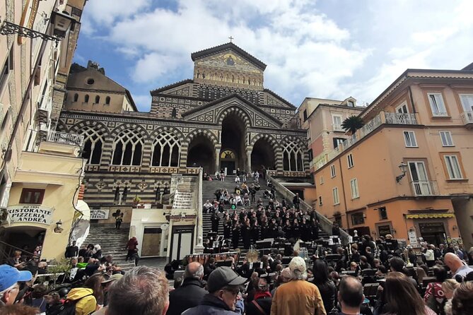 Private Amalfi Coast Tour With English Driver Available - Accessibility