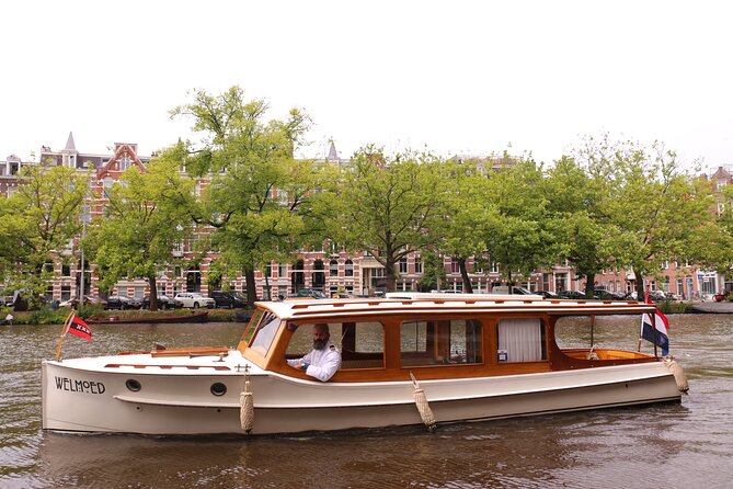 Private Champagne Canal Cruise in Amsterdam - Amenities and Inclusions of the Cruise