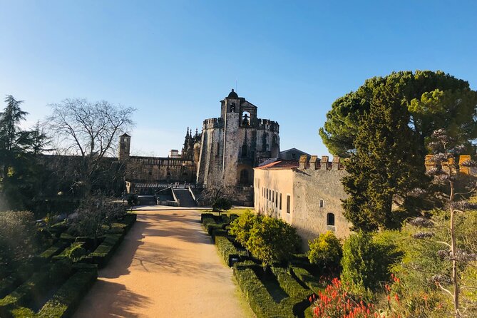 Private Day Tour With Private Guide - Tomar and the Knights of Templar History - Guide Experience