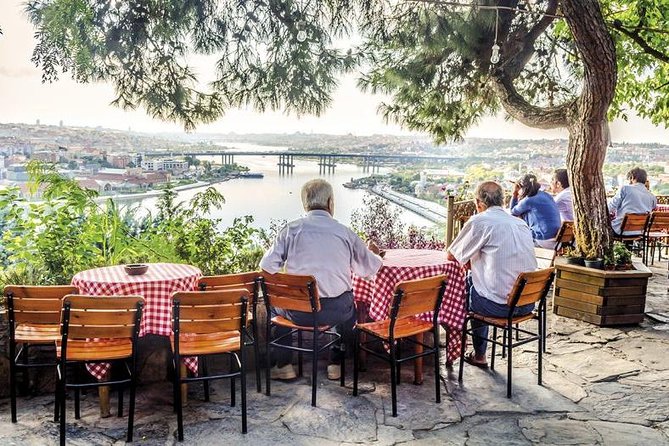 Private Istanbul Independent Tour Licenced Guide and Vehicle - Meeting and Pickup