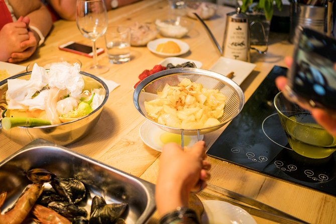 Private Paella Class With Full Dinner Menu - Dessert and Beverages