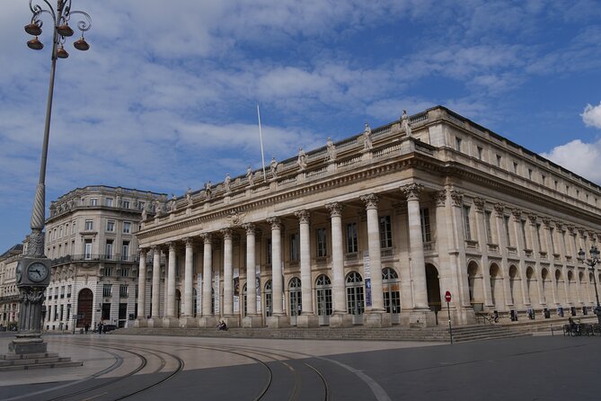 Private Tour of Bordeaux by a Bordeaux Historian - Review Highlights