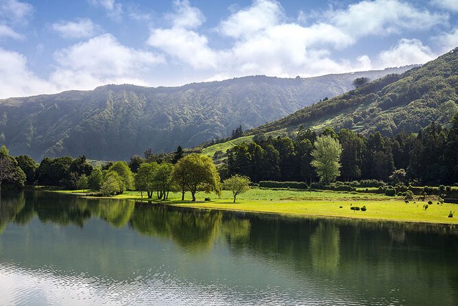 Private Tour: Sete Cidades & Fogo Lake (Group Price) - Accessibility and Requirements