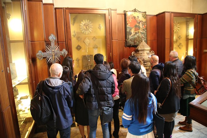 Private Tour to UNESCO Heritage Echmiadzin Churches, Zvartnots and Sardarapat - Visit the Sardarapat Memorial