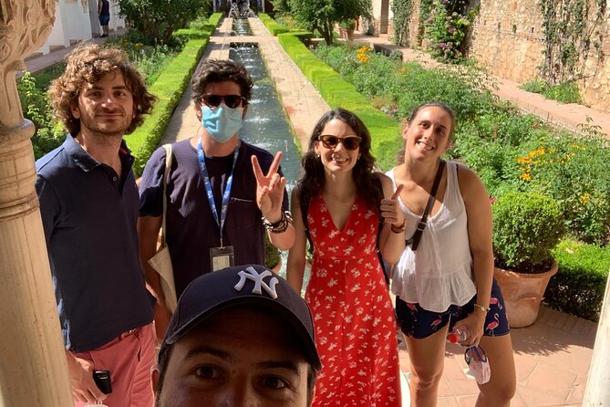 Private Tour With A Different Perspective of Alhambra - Taking in the Grandeur of the Nasrid Palaces