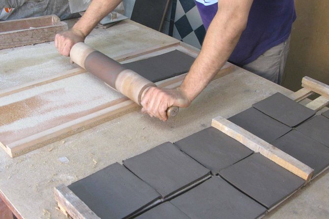 Private Tour With Tiles Workshop and National Tile Museum Visit - Discovering the History of Azulejos
