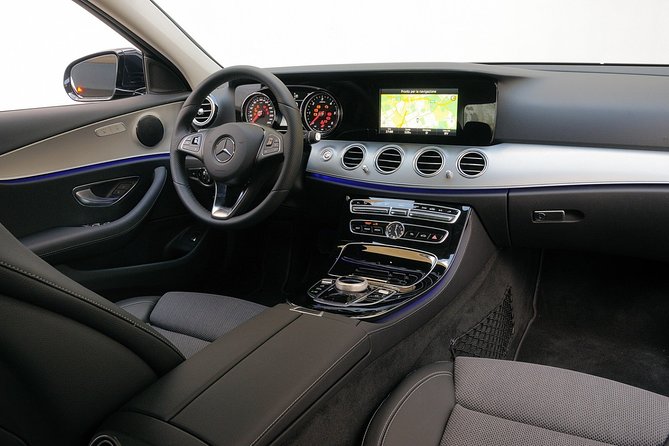 Private Transfer From Naples Airport, Port or Train Station to Naples Center - Vehicle and Driver Information