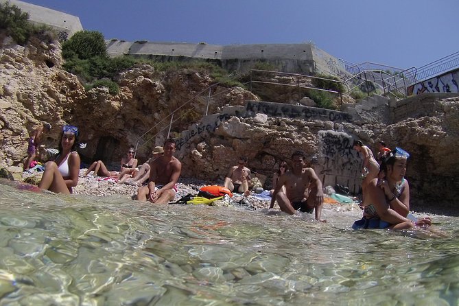 Rando-Palmée Getaway Around an Island - Navigating the Rugged Terrain