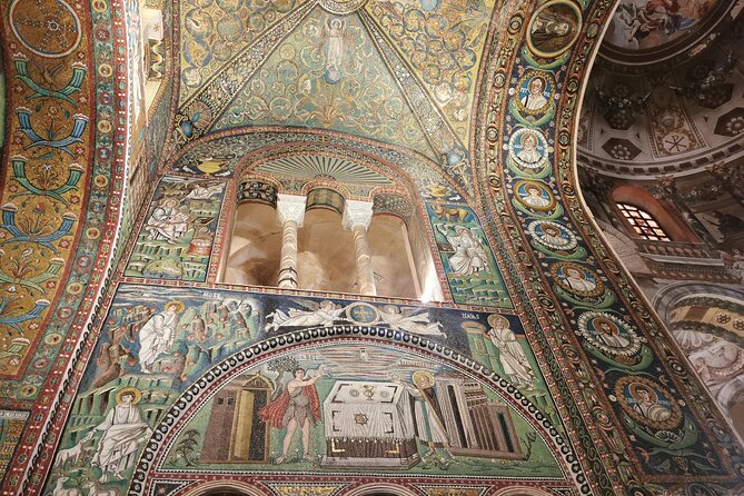 Ravenna UNESCO Monuments With Pasta, Piadina and Gelato Tasting - Savoring the Local Cuisine: Pasta, Piadina, and Gelato