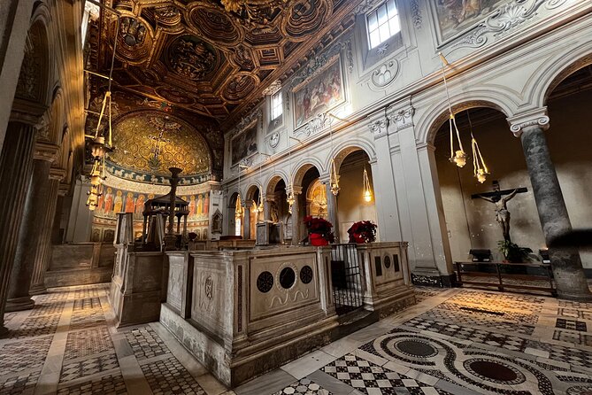 Rome: San Clemente Underground & Basilica Small Group Tour - Navigating the Ruins of a Roman Home: Uncovering Everyday Life