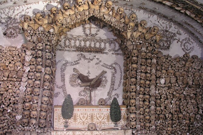 Romes Bone Crypts and Dark Centre Tour - The Stories Behind the Skeletons
