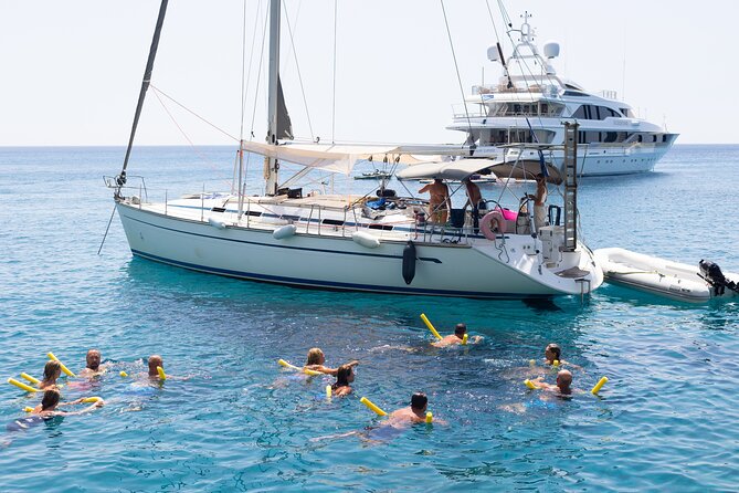 Sailing Boat Small Group Kleftiko and Sikia Cave West of Milos - Crew and Service