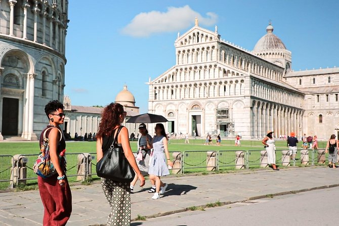 Siena San Gimignano Pisa Escorted Transport and Optional Lunch - Exploring San Gimignano