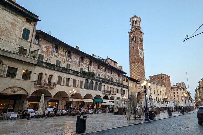 Sightseeing Walking Tour in Verona: 9+ Landmarks With Live Guide - Unveiling the History of Juliets House