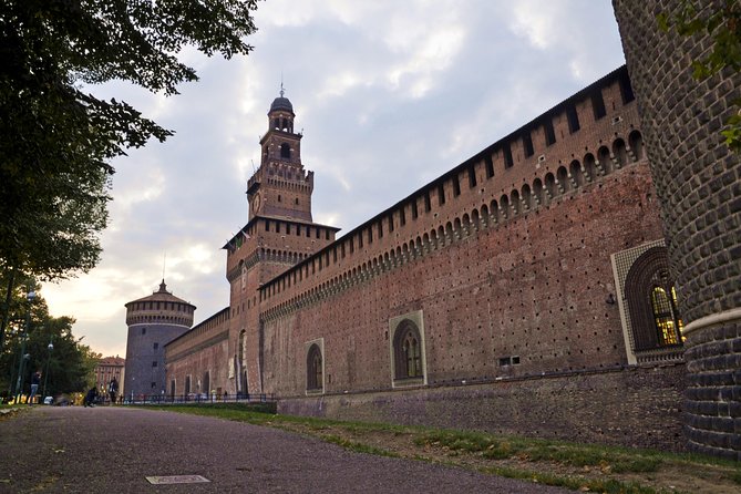 Skip the Line: Essential Milan Tour Including Da Vincis The Last Supper - The Awe-Inspiring Duomo Cathedral