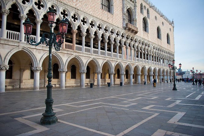 Skip the Line Venice Doges Palace and St. Marks Basilica Tour - Exploring Doges Palace