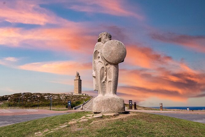 Small Group Historic Walking Tour of Coruna - Guide and Reviews