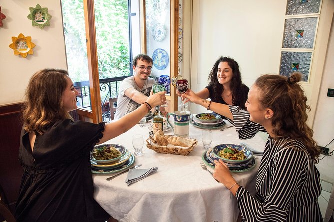 Small Group Pasta and Tiramisu Class in Riomaggiore - Meeting Point