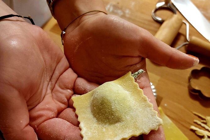 Small-Group Pasta Making Steps From the Vatican Museums - Saucing the Homemade Pasta