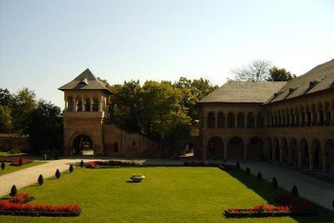Small Group Tour to Mogosoaia Palace and Snagov Monastery - Brancovenesc Architectural Style