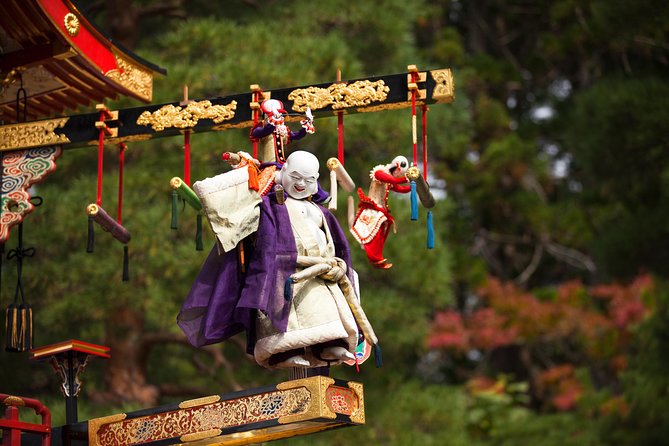 Takayama Oldtownship Walking Tour With Local Guide. (About 70MIN) - Meeting and Pickup