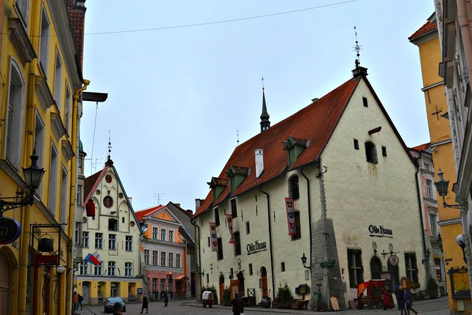 Tallinn Day Cruise From Helsinki - Comfort and Amenities During the Ferry Ride