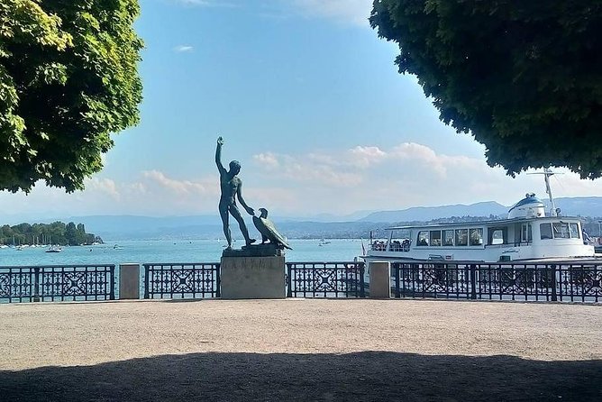 The Best of Zurich Including Panoramic Views in a Small Group Walking Tour - Panoramic Views From Grossmunster Church