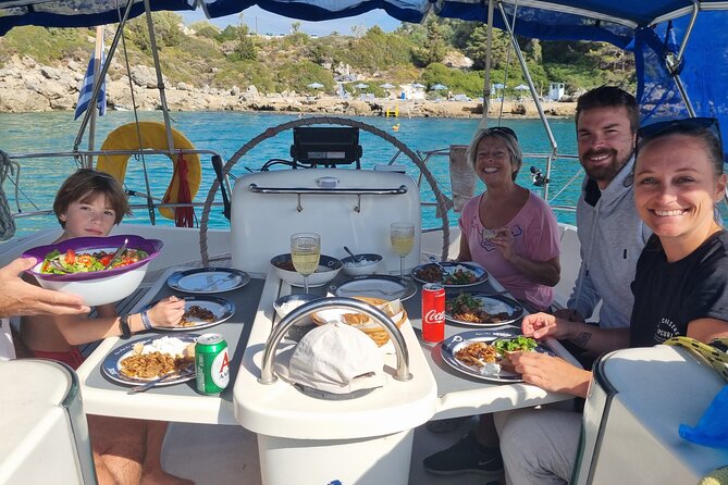 Thetis I Sailboat Cruise Review - Group Size and Accessibility