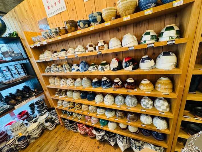 Tokyo : Food Sample Making and Shopping in Asakusa - Kitchenware Shopping