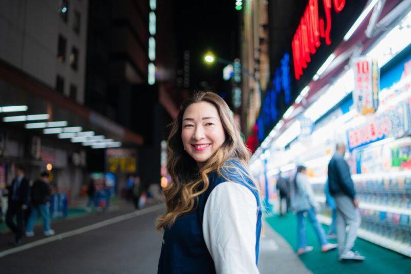 Tokyo: Photo Shoot With a Private Vacation Photographer - Capturing Candid Moments With Local Expertise