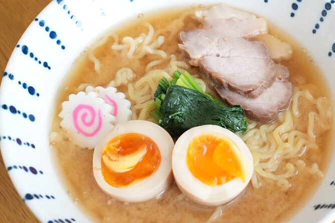 Tokyo Small-Group Ramen, Gyoza & Matcha Class With a Pro Chef　　　　 - Meeting and Transportation